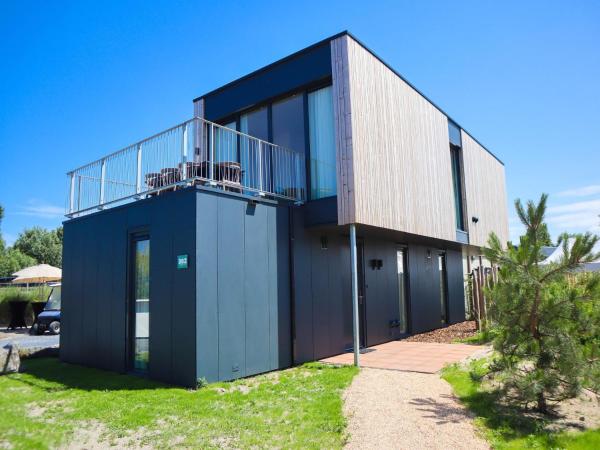 Bungalow In Netherlands Near The Coast - Monster