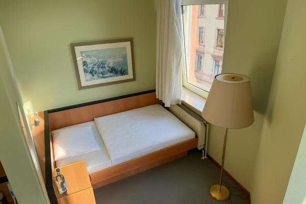Frankfurt Central Apartment Neorenaissance - Bad Vilbel