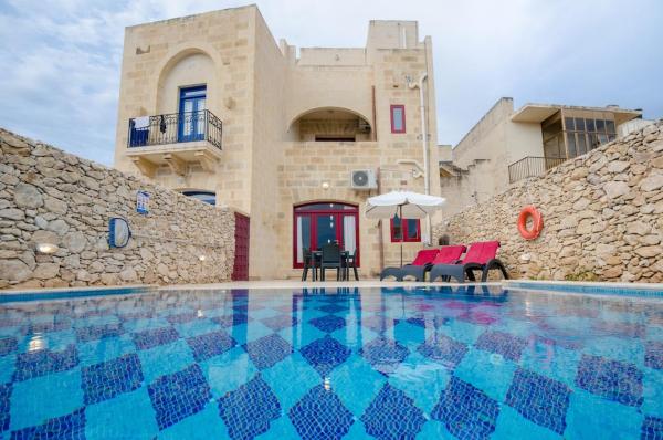 Make A Splash! 3br Farmhouse, Pool & Country Views - Malta