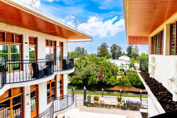 Deal In - Rwanda