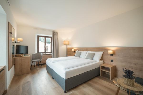 Hotel Brocco & Posta - Splügen