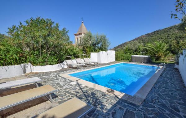 Stunning Home In Gioiosa Marea - Gioiosa Marea