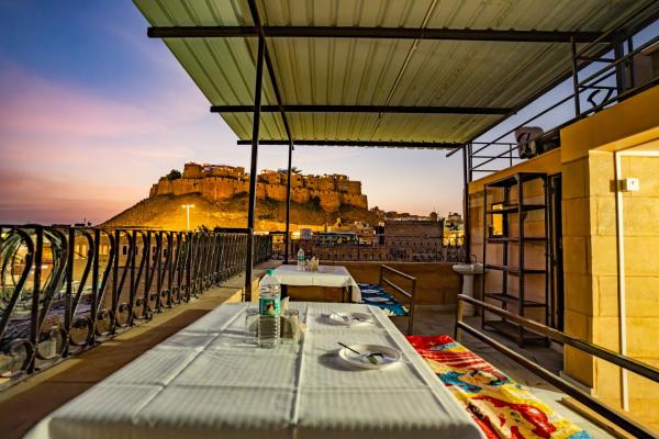 Peace & Joy - Jaisalmer