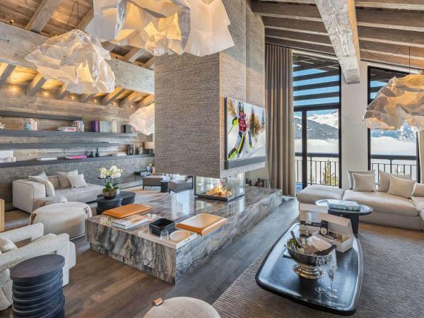 Chalet Luxueux à Courchevel Avec Piscine, Cinéma, Salle De Sport Et Service Complet - Fr-1-562-71 - La Tania