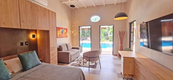 Club Heasa - Men Only - Costa Rica