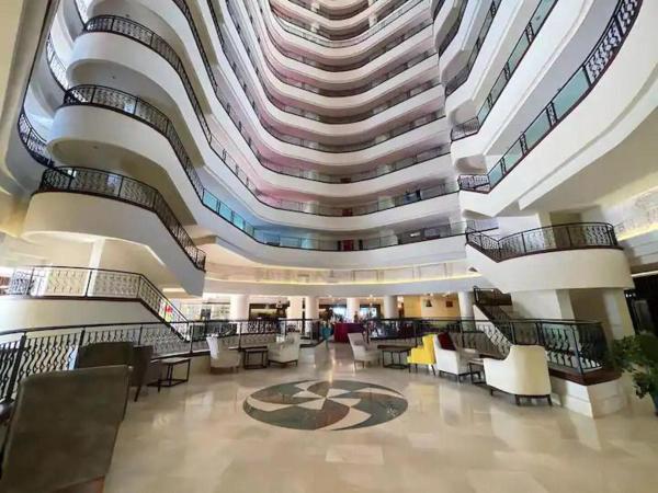 2bed Apt - Goldcity Resort Sea View Pool Hottub - Mahmutlar