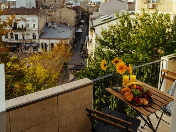 Dream - Old Town Centre I Cheap Carpark I Big Balcony - Bucarest