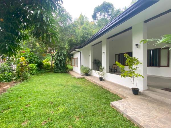 Laavulu - Kandy