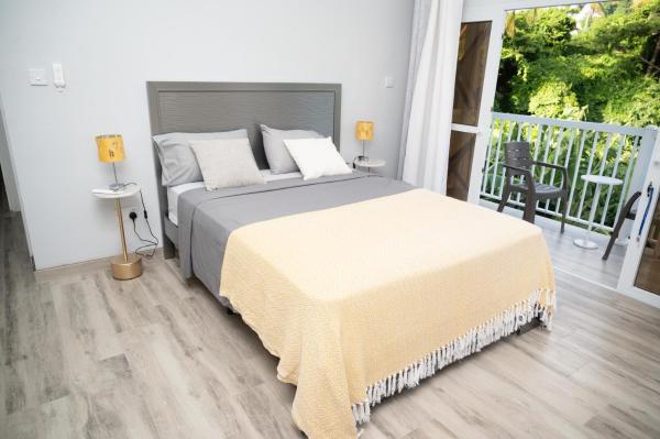 La Retraite Apt - Sainte-Lucie