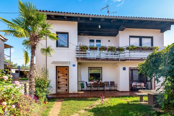 Apartments With Parking Space Dolinci, Umag - 7111 - Umag