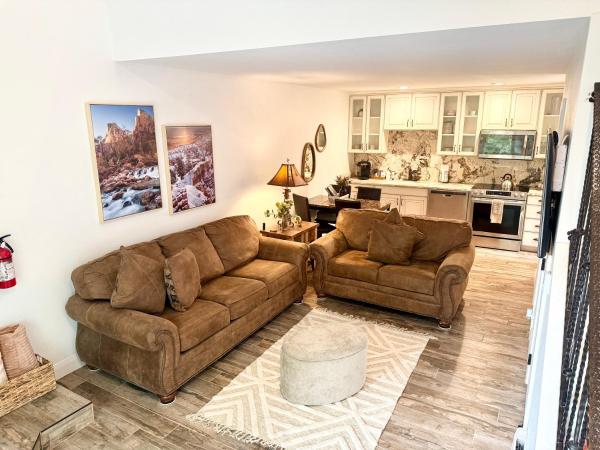 Eagles Roost Haven - Cozy Ski View Condo - Brian Head, UT