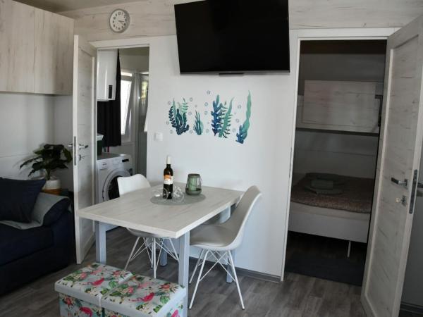 Mobile Home With Terrace And Sea View Allegro - Murter