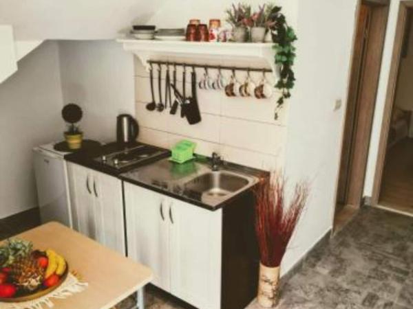 Apartments Kegalj - Studio With Garden View - Solin