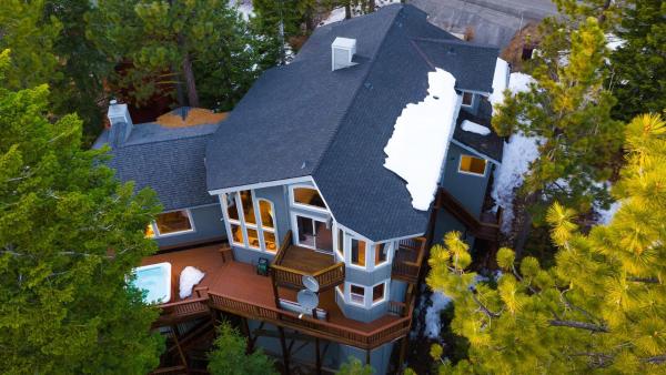 Sparrow By Avantstay Modern Mountain Retreat W Hot Tub Pool Table Games - トラッキー, CA