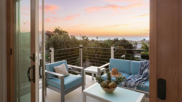 Maven By Avantstay 5 Minutes To The Beach Ocean Views Spacious Design - San Diego, CA