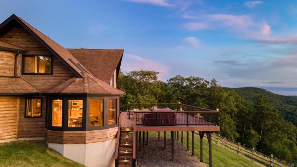 Chester By Avantstay Amazing Views Secluded Home A True City Escape - Great Barrington, MA