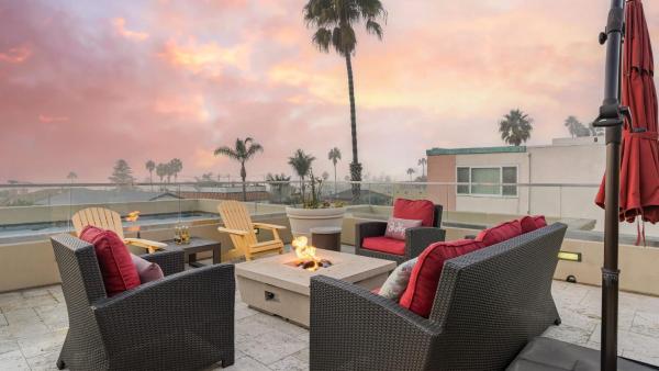 Windansea By Avantstay Private Rooftop Patio 2 Blocks To Beach Town - San Diego, CA