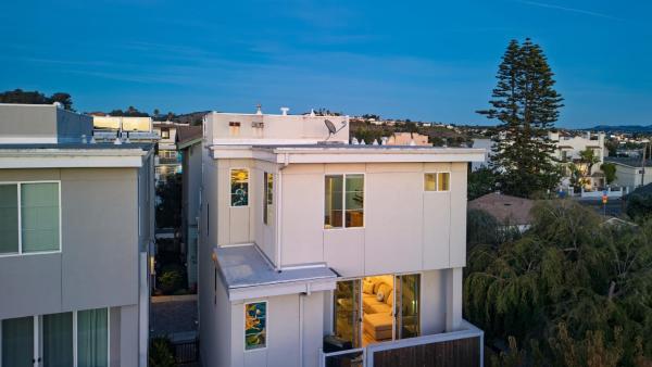 Casa Do Sol By Avantstay Rooftop Deck W Ocean Views 2 Blocks To Beach - Pismo Beach, CA