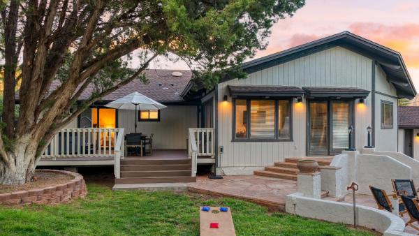 Hot Tub Sauna Red Rock Views Near Sedona Trails Sedona Serenity Retreat By Avantstay - Sedona, AZ