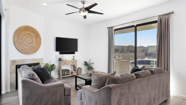 Oceanfront 2br Rooftop Deck Beach Access Strand Way B - Avila Beach, CA