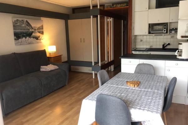 Apartment With Balcony Near The Slopes - Serre Chevalier