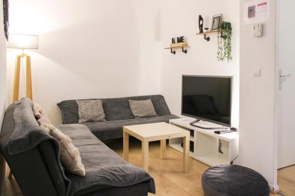 Cosy And Bright Apartment With Private Balcony - Aubervilliers