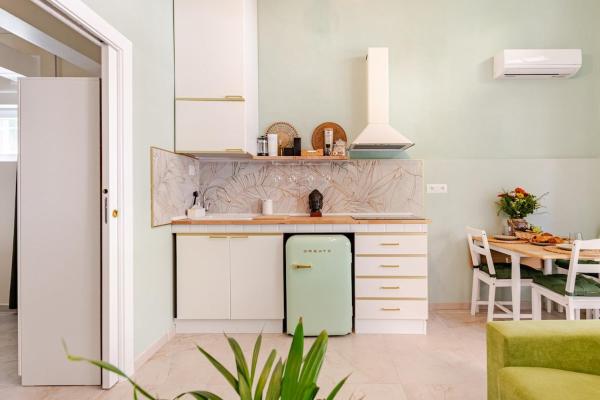 A 75 Passi Dal Mare Con Parcheggio Privato E Giardino - Rimini