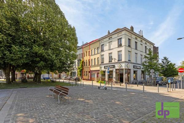City Escape Sleeps 6 - Ixelles