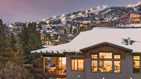 Poma Lodge North - Steamboat Springs