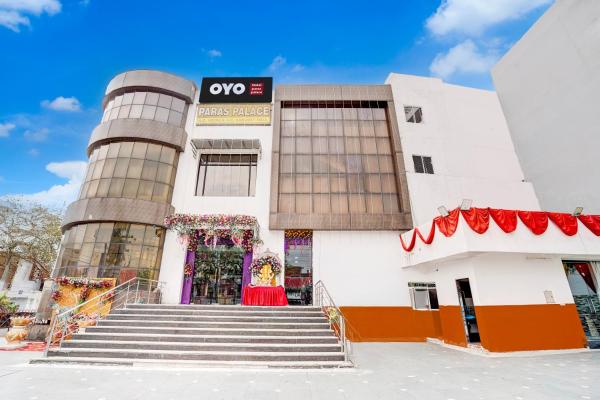 Hotel O Paras Palace - Kanpur