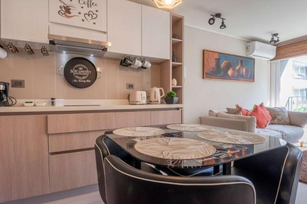 Hom I A Sólo 5 Min Caminando Del Metro Santalucía - Santiago, Chile