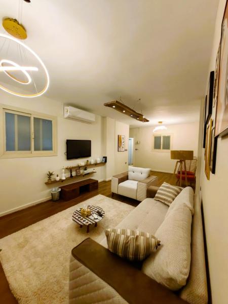 Gem Pyramids & Grand Museum View - Gizeh