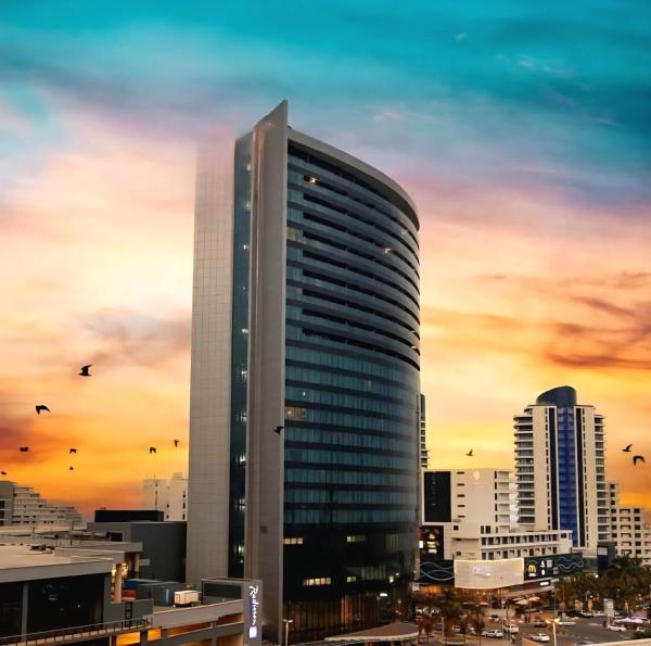 Umhlanga Radisson Blu Luxury Promenade Suite At Oceans Apartments - 烏姆赫蘭哈
