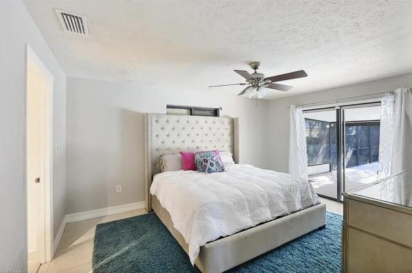 105th With Pool 654 3 Bedroom 2 Bedroom Remodel In Works - Vineyards, FL