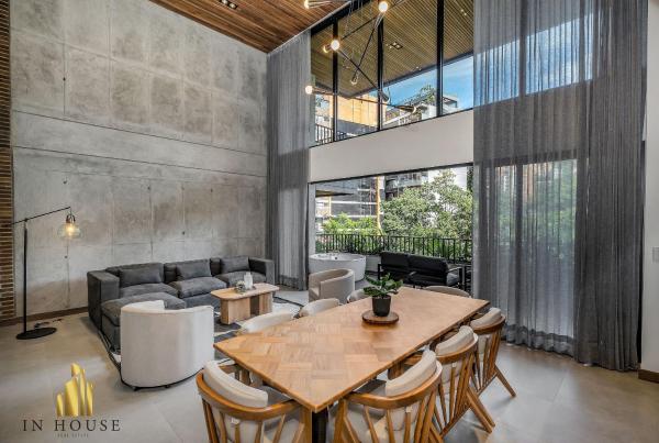 Morph 502 - Bright & Spacious, Poblado/bbq/jacuzzi - Medellín