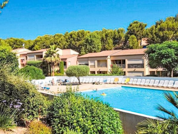 Apartment Le Vallon Du Roy-3 By Interhome - Sanary-sur-Mer