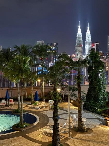 Luxhouz Suites At Times Square Kuala Lumpur - Kuala Lumpur