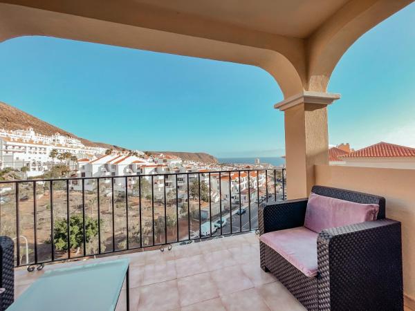 Castle Harbour, Heated Pool, Ac And Ocean View, Lc517 - Los Cristianos