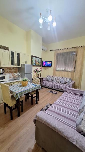 Nice Apartament In The City Center - Tirana