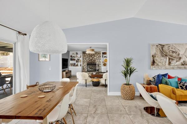 Casa Cosmic - Hot Tub & Fire Pit Home - Joshua Tree, CA