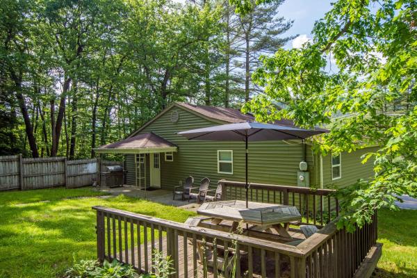 Kare Bear Cabin - Oakland, MD