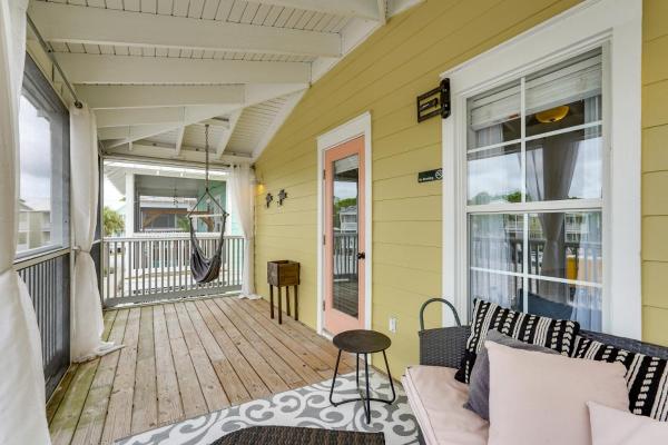 Steps To Sea! Cottage With Pools In Port St Joe - Port St. Joe