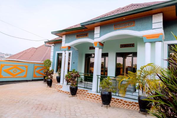 Modern Furnished House In Kabeza - Kigali