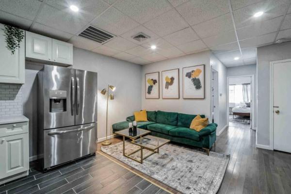 Brand New Modern 2br - Heart Of Center City - Philadelphia, PA