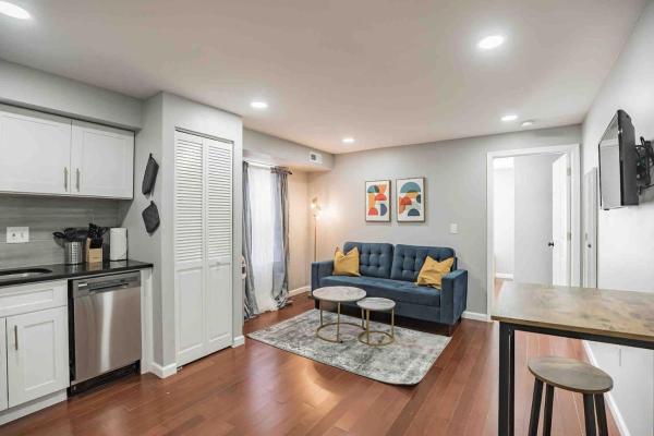Modern And Stylish Center City 1br - Perfect Location - National Park, NJ