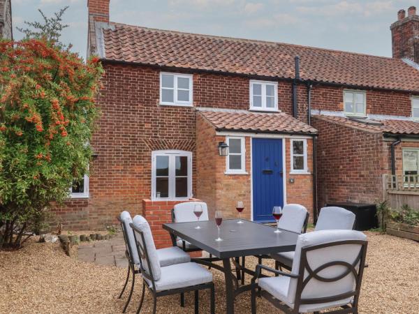 6 Gravel Hill - Holkham
