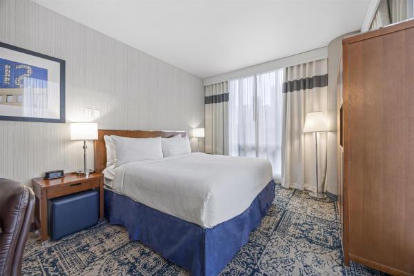 Vista Lic Hotel, Premier Collection By Best Western - New York