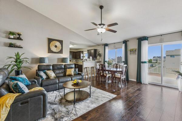 Valclyde Signature Home - Sand Dunes State Forest, Big Lake