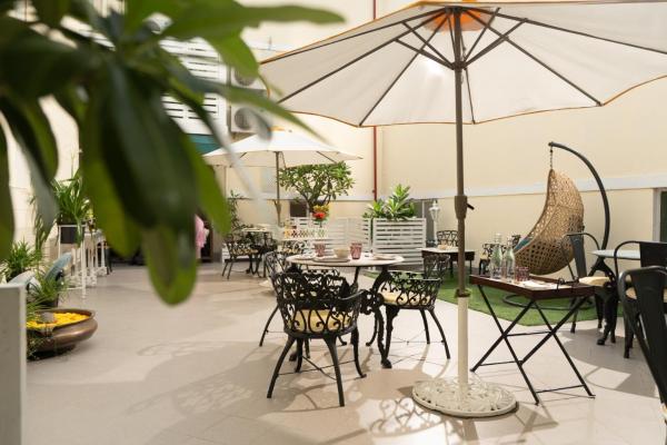Broadway An Alivaa Collection Hotel, Near Connaught Place - Ghaziabad