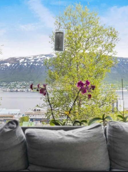 Comfort Apartments With Two Bedrooms And Beautiful View!! - Tromsø